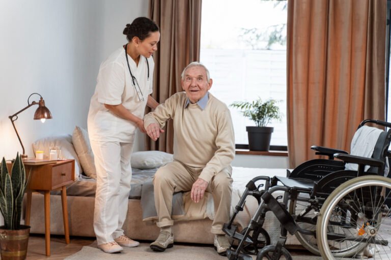 Senior Carer – Global Work Visas